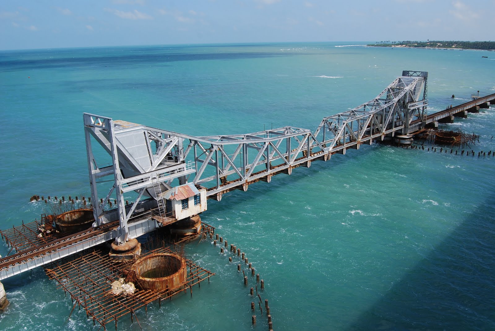 Rameshwaram: Pamban Bridge