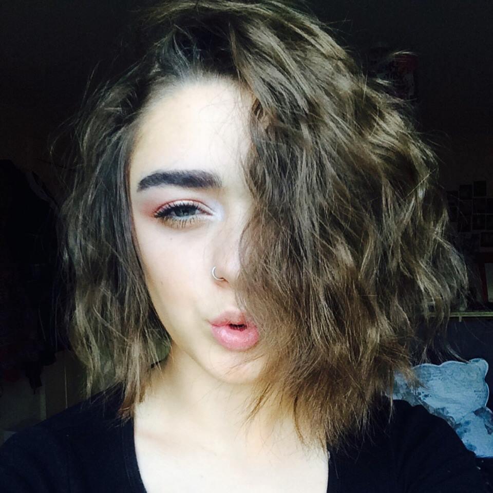 Arya Stark(Game Of Throne) Real Name, Age And New Look - Welcome To 9jafan