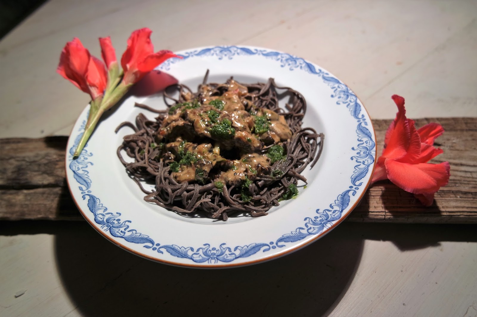 Maalaisbistro: SIENIEN ROLLS-ROYCE - UKONSIENI