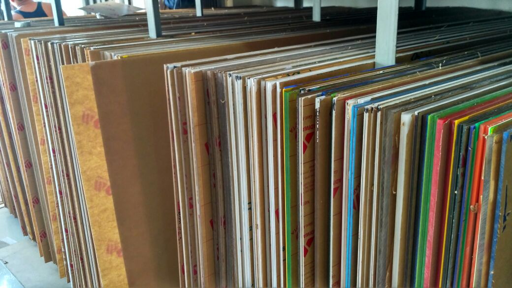 DISTRIBUTOR ACRYLIC SHEET LEMBARAN ATAU POTONGAN HARGA TERMURAH DAN ...