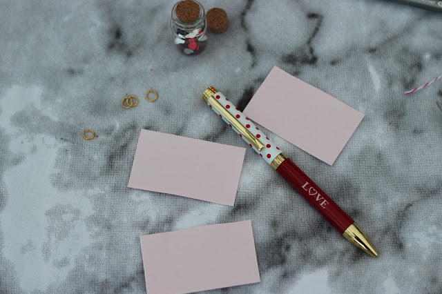 Five Minute Style: Love Notes in A Bottle