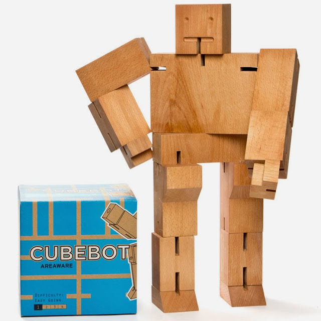 LARGE ROBOT CUBEBOT BY AREAWARE