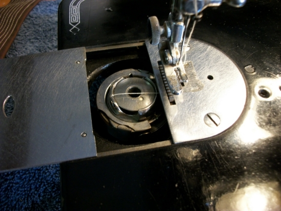 Perfect Stitch: The amazing Singer 201