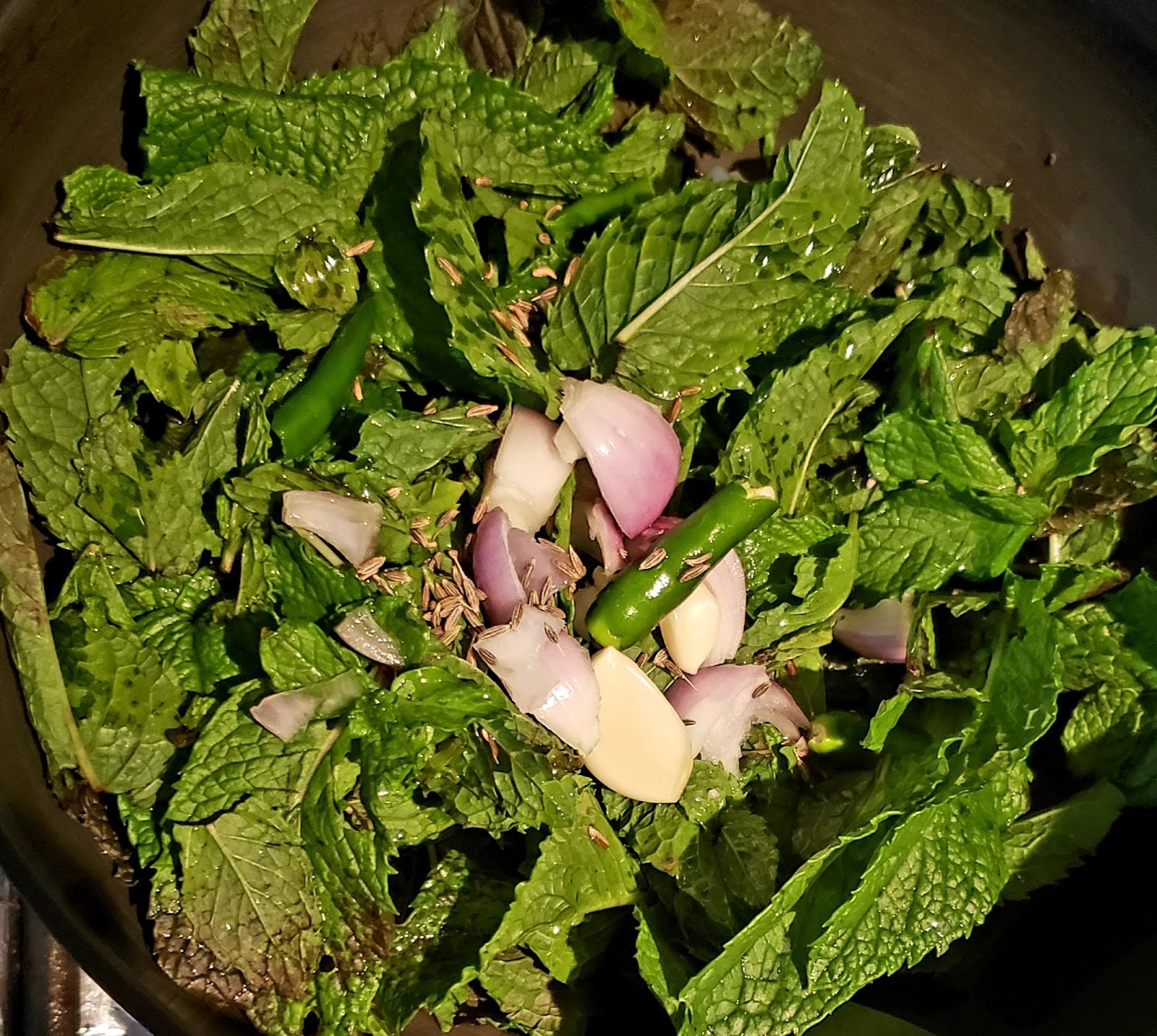 Pudina Methi Pachadi/Mint Fenugreek Pickle