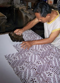 BATIK INDONESIA: Various Kinds of Batik in the Review of the ...