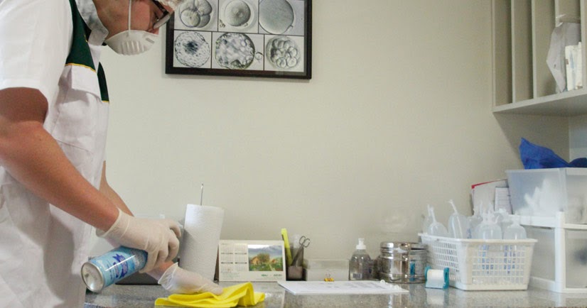 Laboratorio Seguro: 3.2 Trabaja con orden y limpieza.