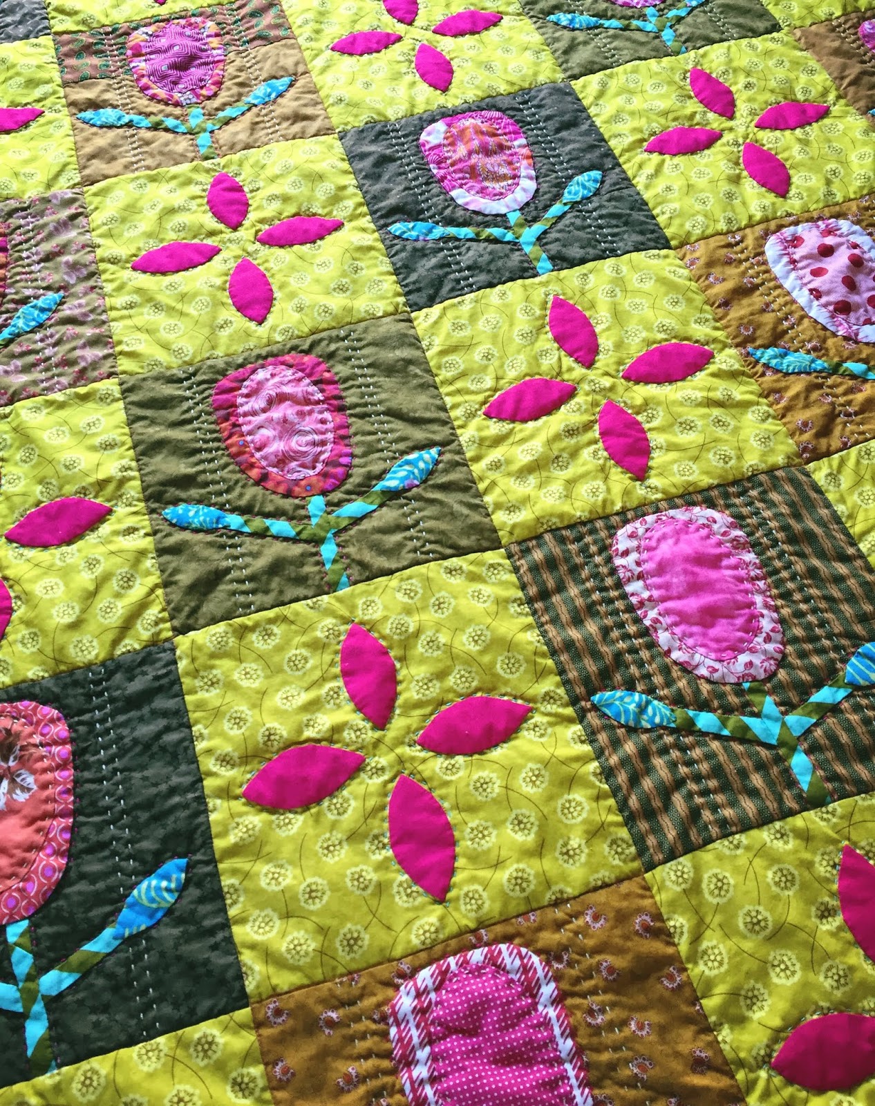 Quilty Folk: August 2018