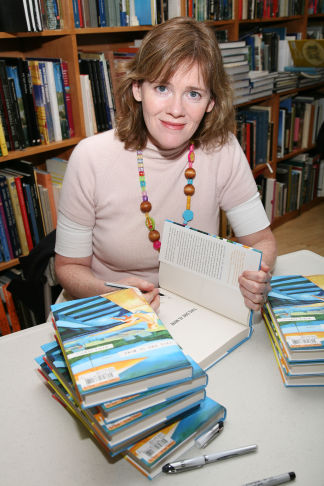 Reads Owl Books: Reseña DÓNDE ESTÁS BERNADETTE -Maria Semple