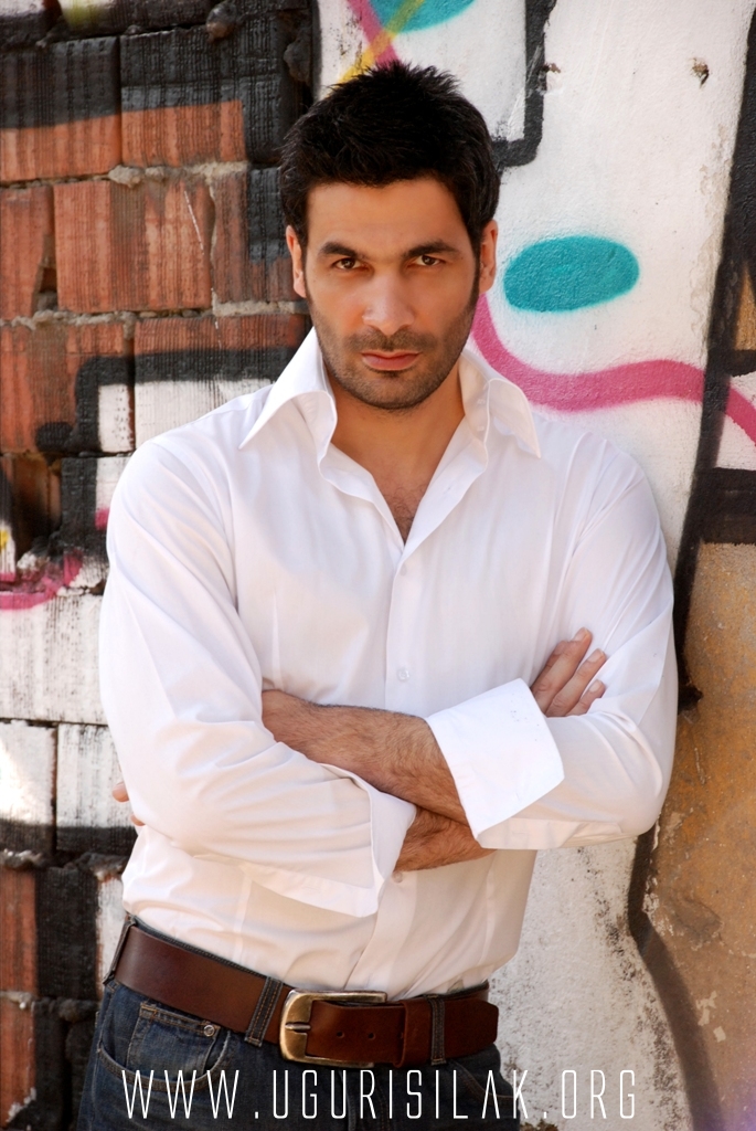 Handsome Turks: Ugur Isilak - Turkish Folk Music Artist