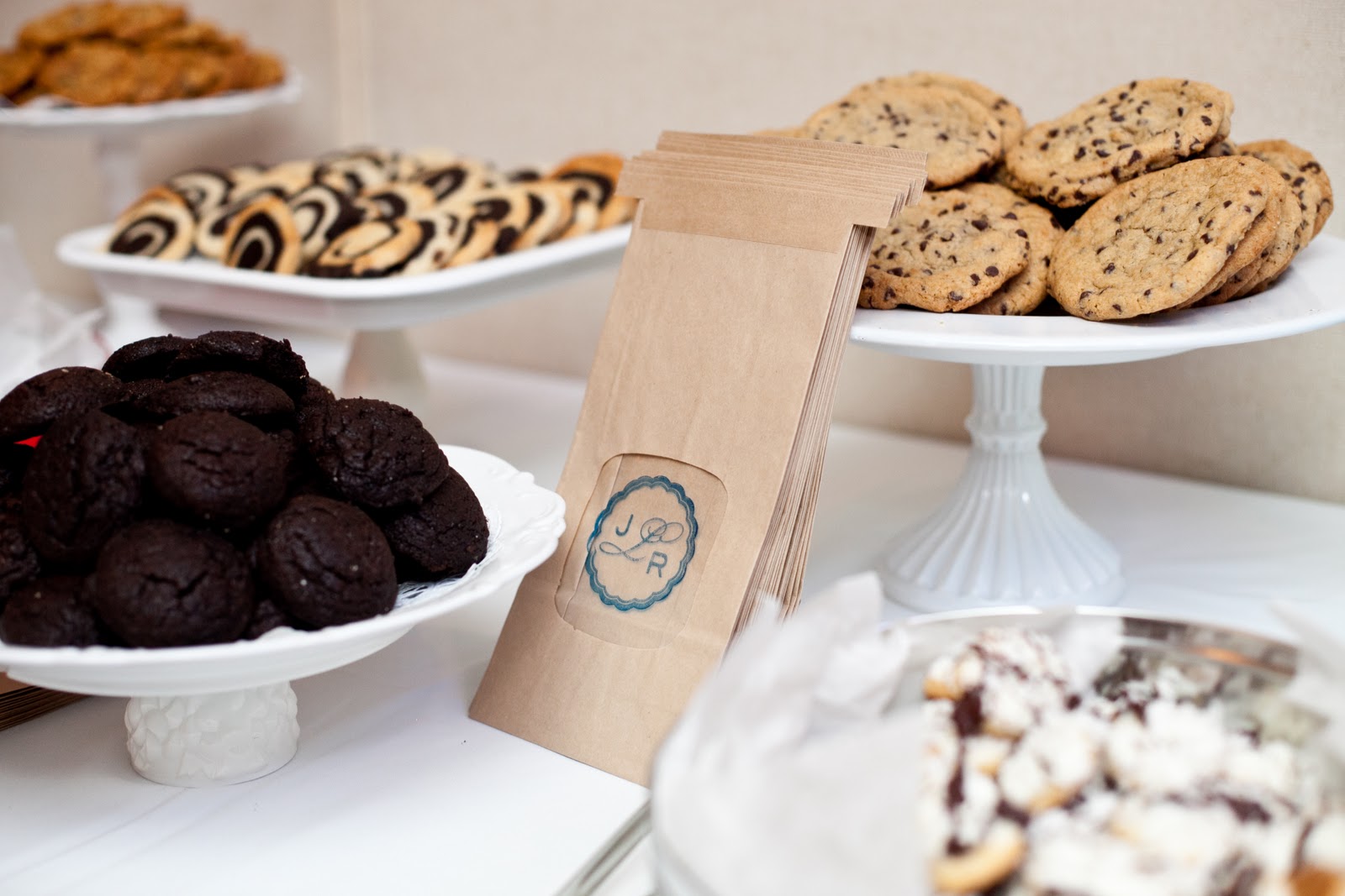 Weddings and Cookies: Cookie Stands in Action