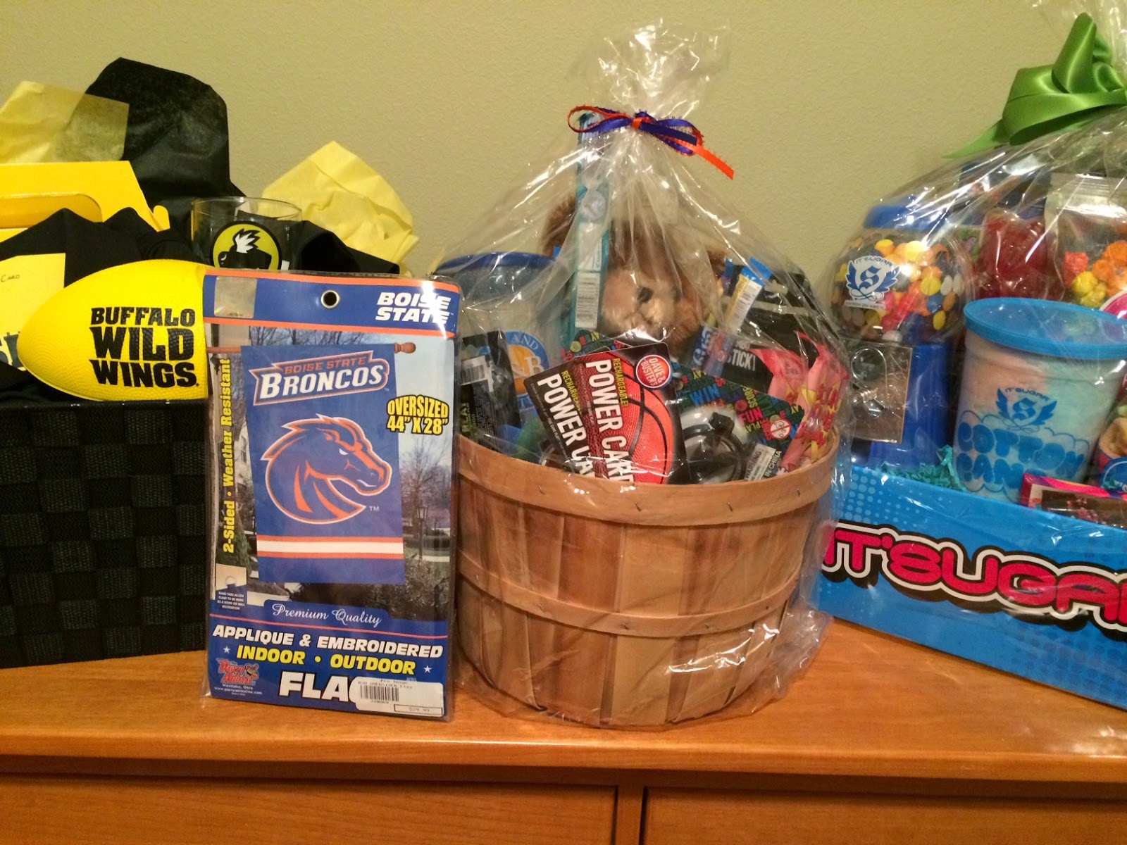 Discovery Elementary PTA: Special Drawing Features Fun Prize Packages