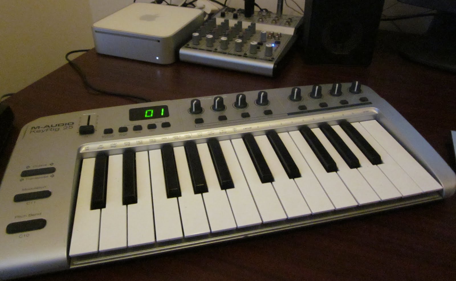 Signals Processed Real Time Control Of Matlab Using A Midi Controller 5191