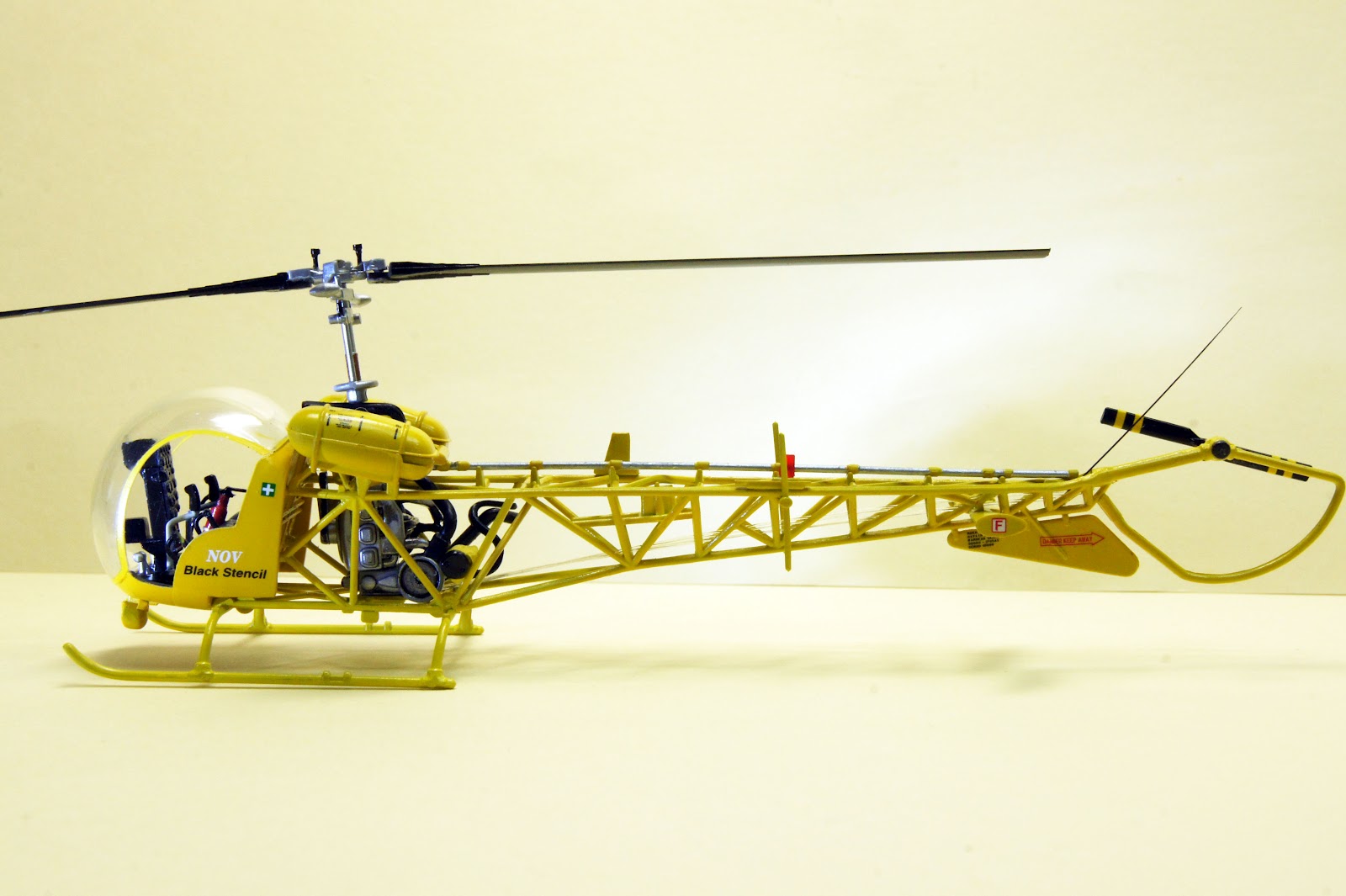 Fine Scale Aviation: BELL AB-47 1/72 Italeri