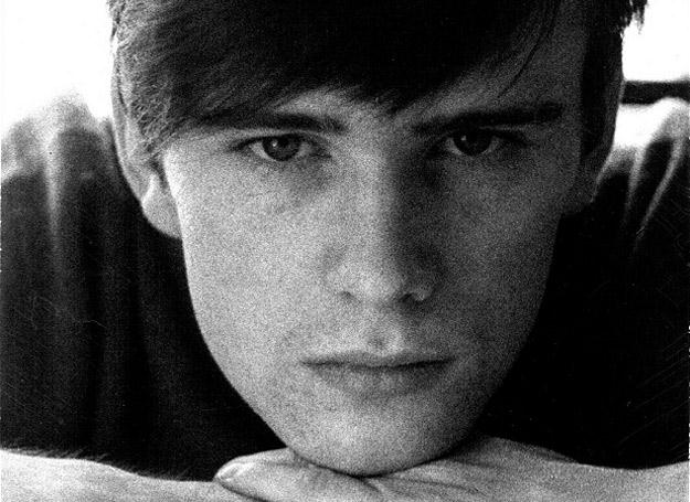 Historia The Beatles (Fab Four): STUART SUTCLIFFE