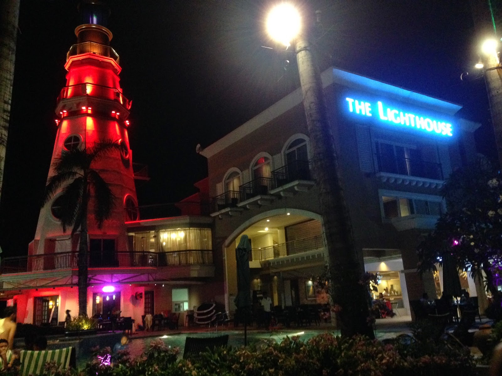 Of Popcorns and Fudgiebars: SANDS RESTO GRILL at THE LIGHTHOUSE Marina ...