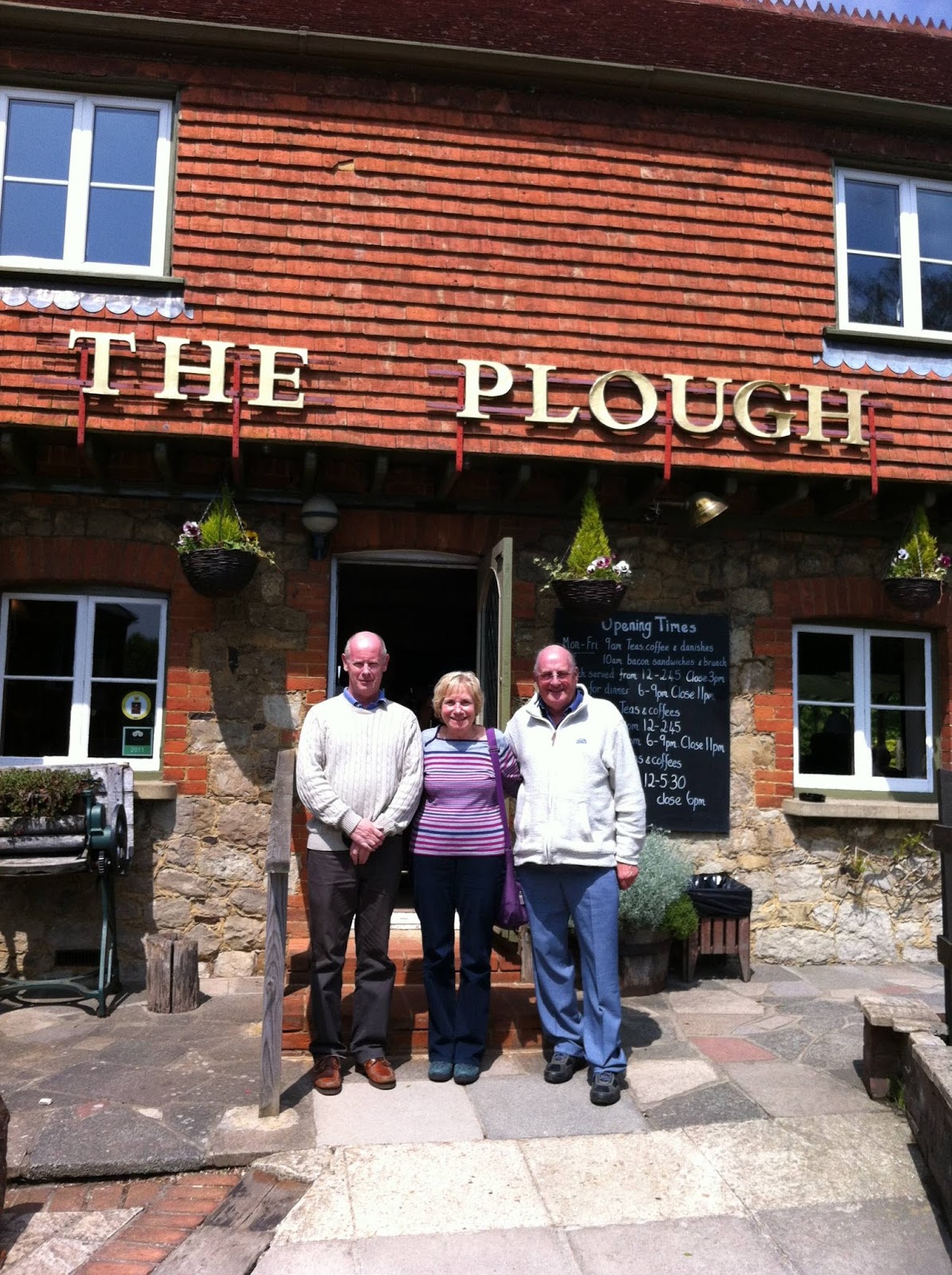 Pip n Annie (2012/13) - Great Escape: Pub List