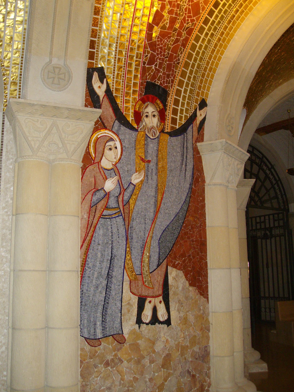 Arte y viajes: VISITA A LOS MOSAICOS DE RUPNIK EN GIJÓN