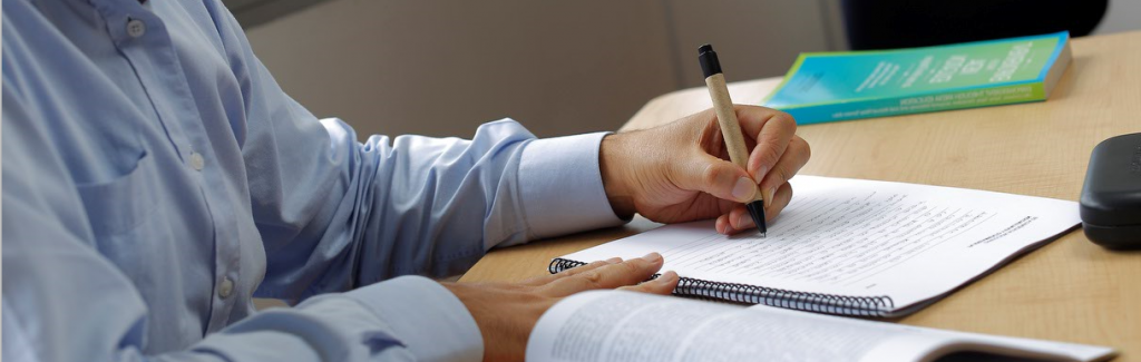 LA REDACCIÓN - CRISTHIAN TANGUILA