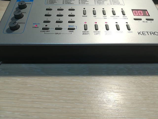 MATRIXSYNTH: Ketron SD4 Tabletop Synthesizer Midi Sound Module w ...