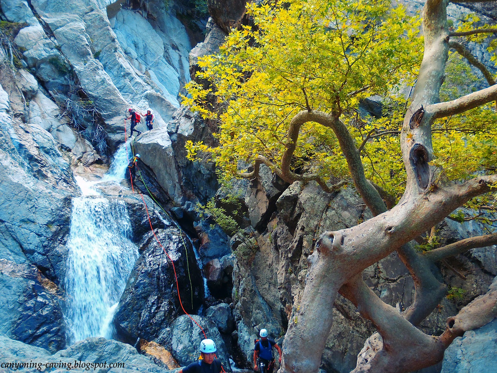 Canyoning - Caving: Φαράγγι Γυάλι, Σαμοθράκη