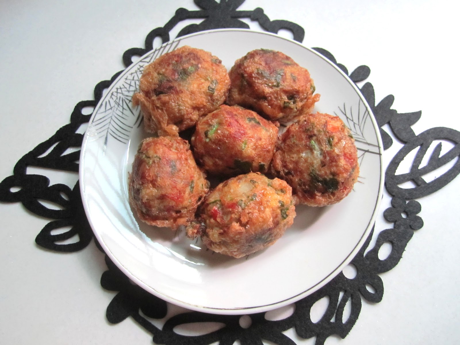 Daily Cuppa: Bergedil Ikan (Indonesian Fish Cutlets)