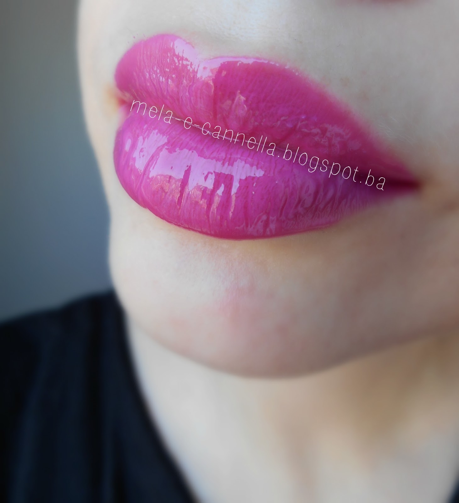 mela-e-cannella: Avon – COLOR TREND - Vinyl Lip Gloss - Plum Blast