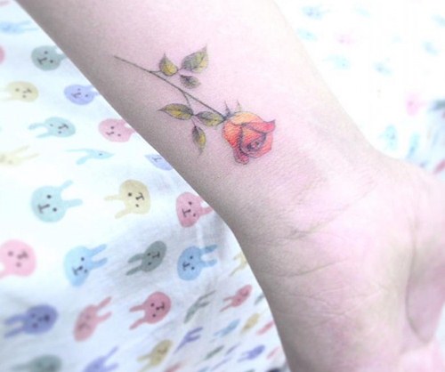 28 Gambar Tato Ukuran Kecil Yang Imut Untuk Cewek - Gambar Tips Info ...