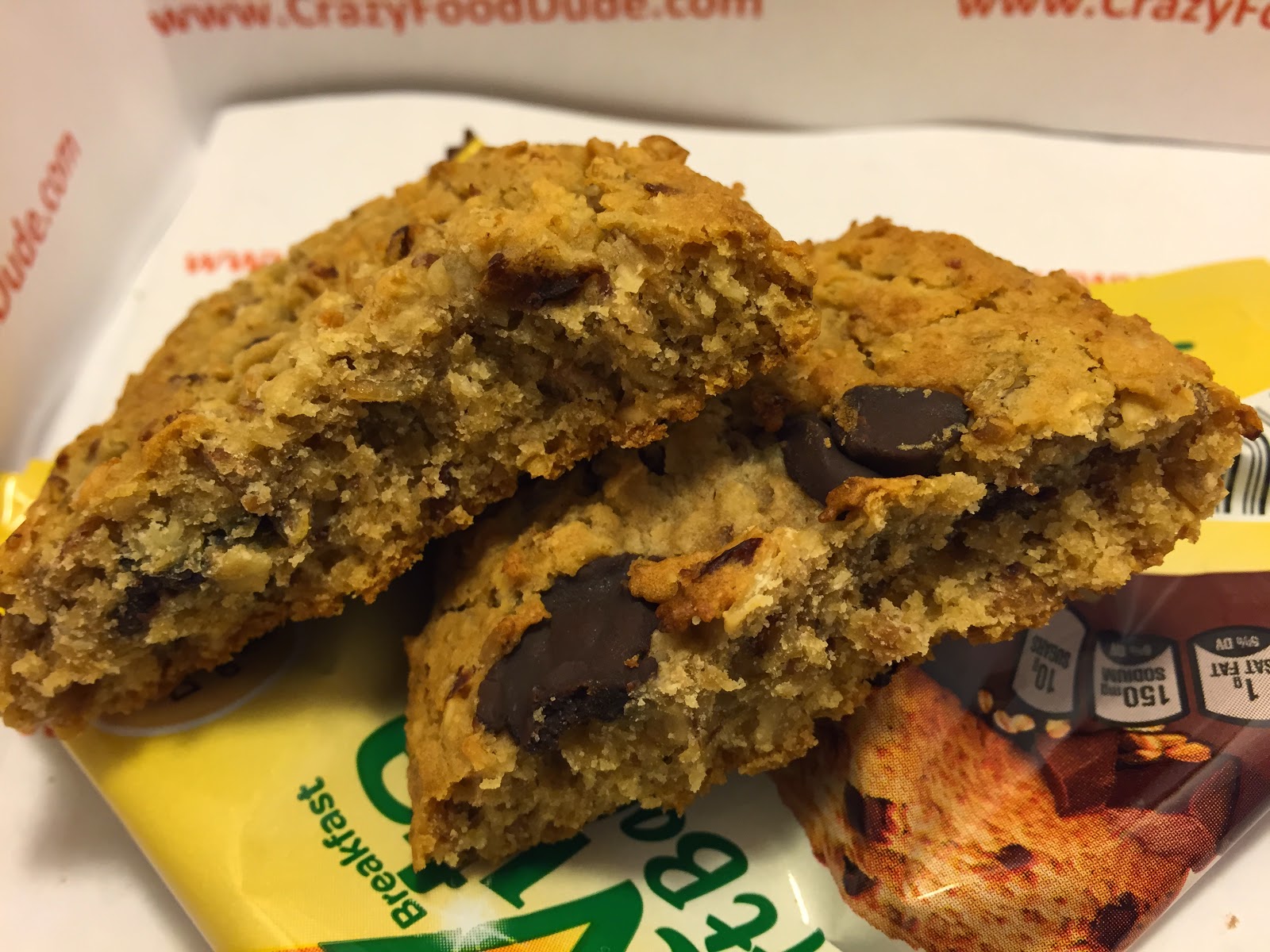 Crazy Food Dude: Review: belVita Soft Baked Oats & Chocolate Breakfast ...