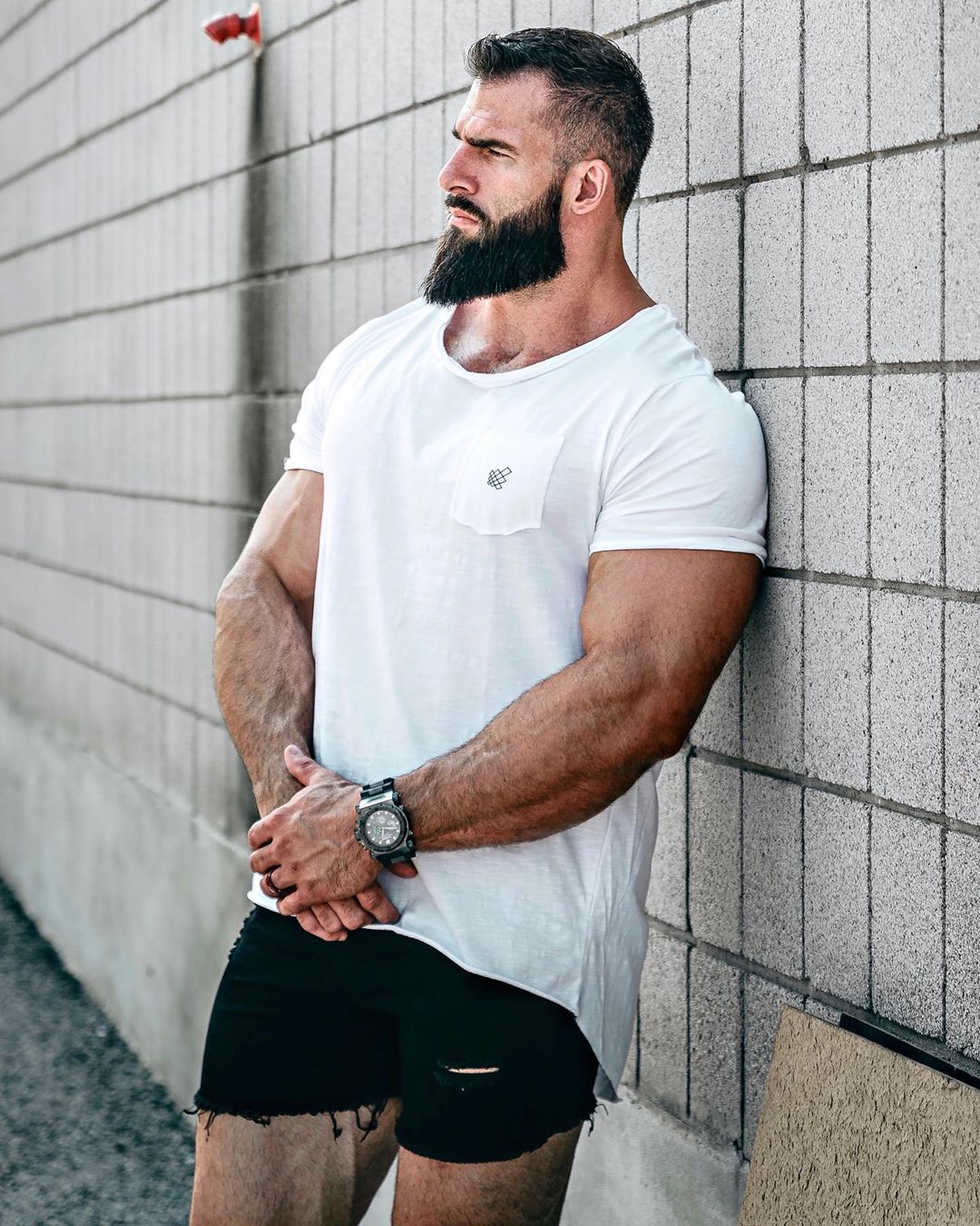 LA PERFECTION FAITE HOMME