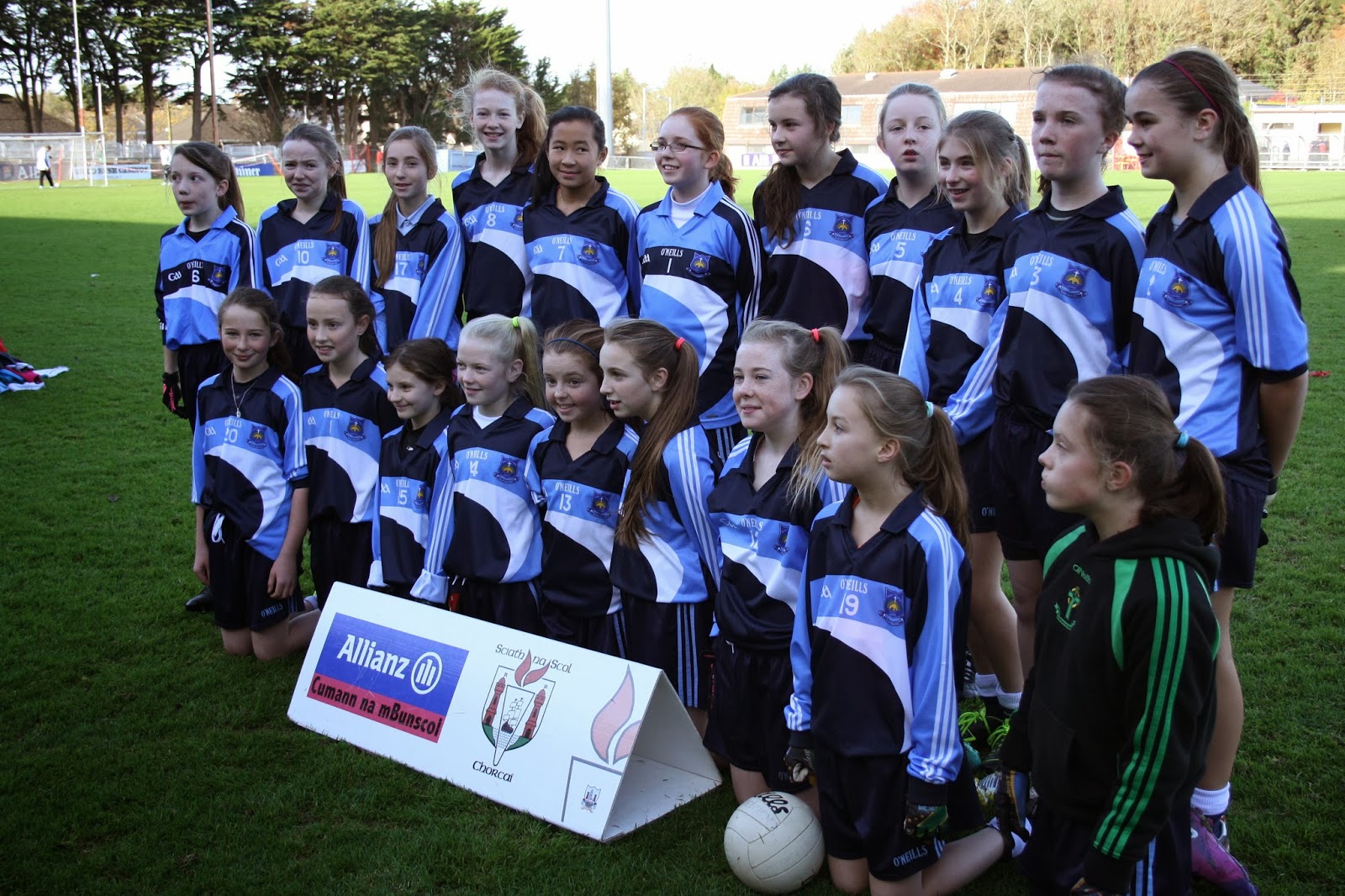 Scoil Niocláis Primary School: November 2013