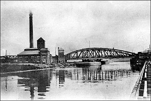 Salford History: Trafford Road Swing Bridge : an encomium
