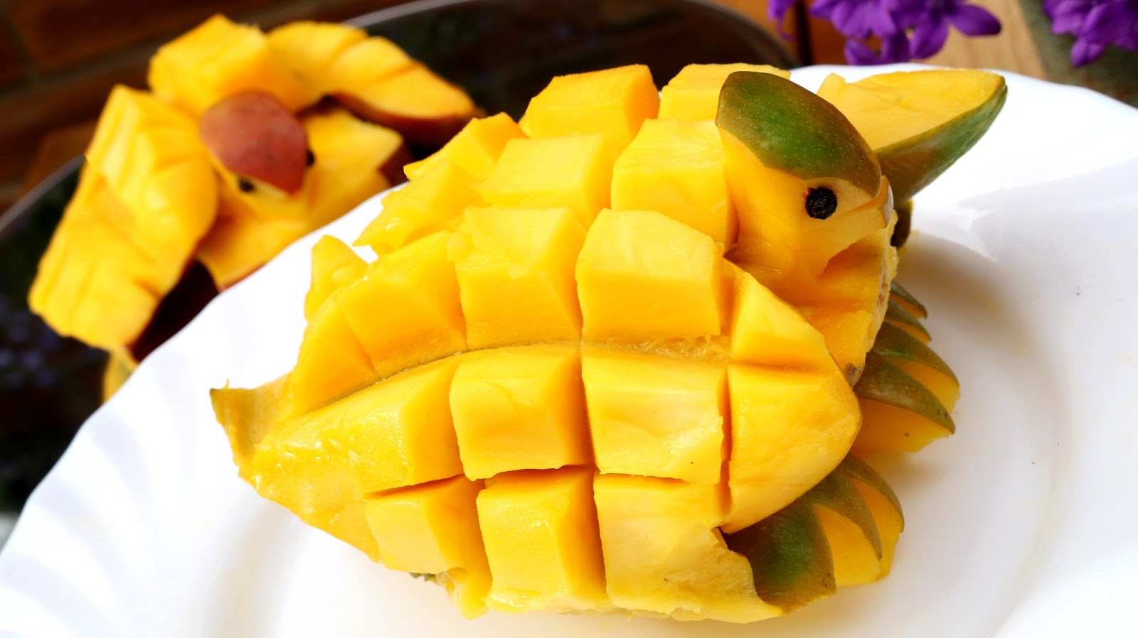 ItalyPaul - Art In Fruit & Vegetable Carving Lessons: Art In Mango ...