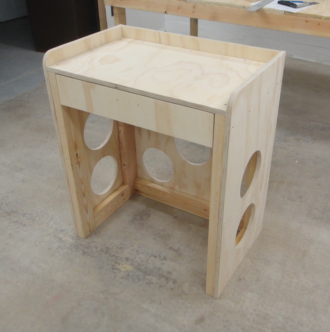 CNC Machine Tutorial: CNC Computer Desk Project Nearing Completion