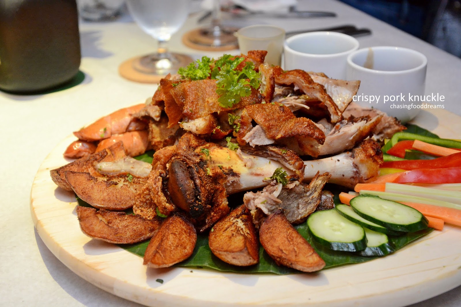 CHASING FOOD DREAMS: Hoopla Lounge @ Desa Sri Hartamas