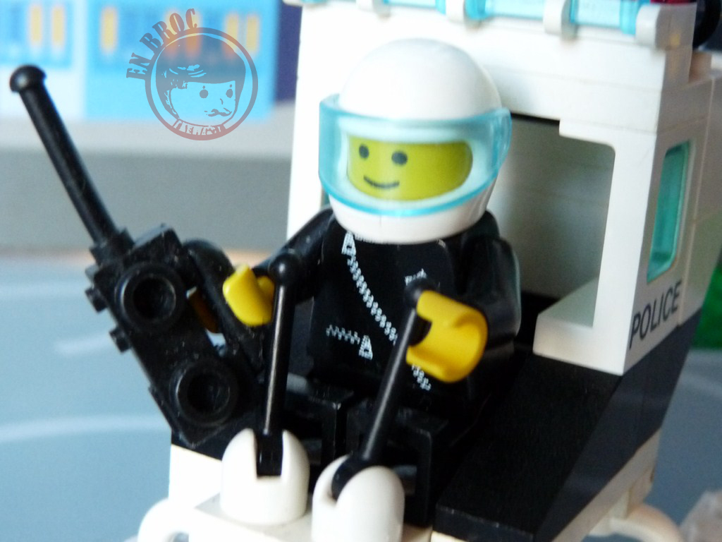 en-broc: Lego 6642 : Police helicopter, 1988