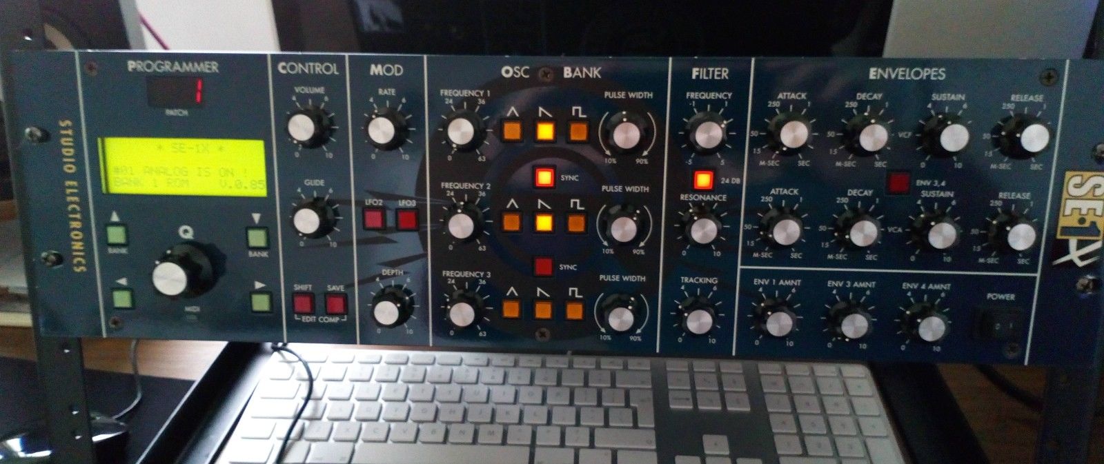 MATRIXSYNTH: STUDIO ELECTRONICS SE-1X ANALOGUE SYNTH MODULE