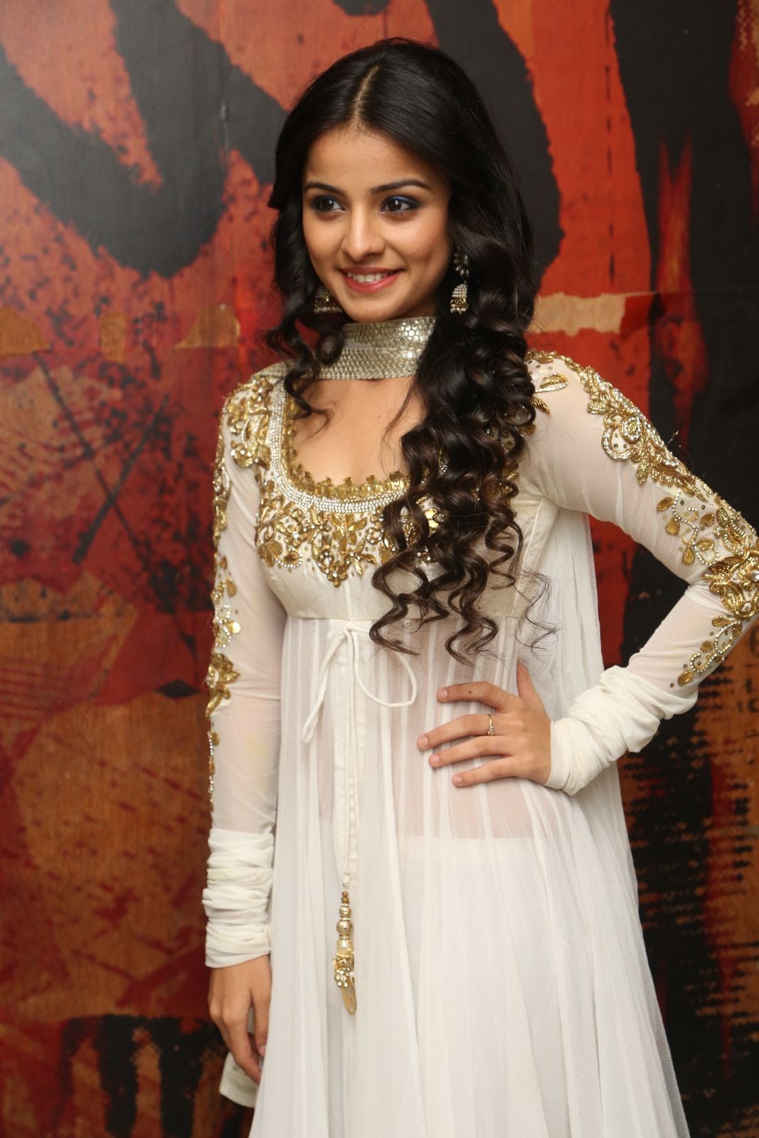 DESI ACTRESS PICTURES: Mahima Makwana Cute Photo shoot gallery ...