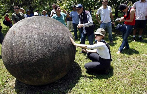 Marco La Rosa - il sito di ricerca : IL MISTERO DELLE PIETRE SFERICHE