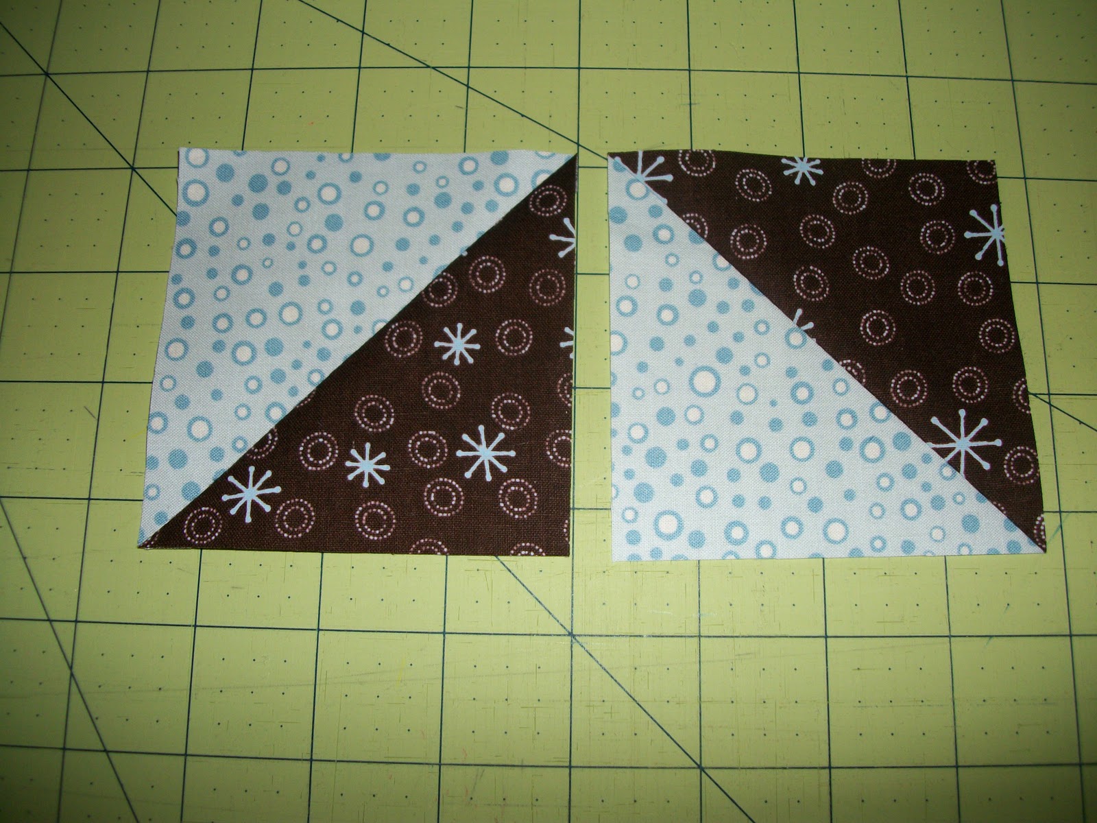 Craizee Corners: Using a half square triangle ruler