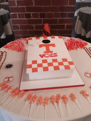 Cup a Dee Cakes Blog: Cornhole Groom's Cake Photo Tutorial