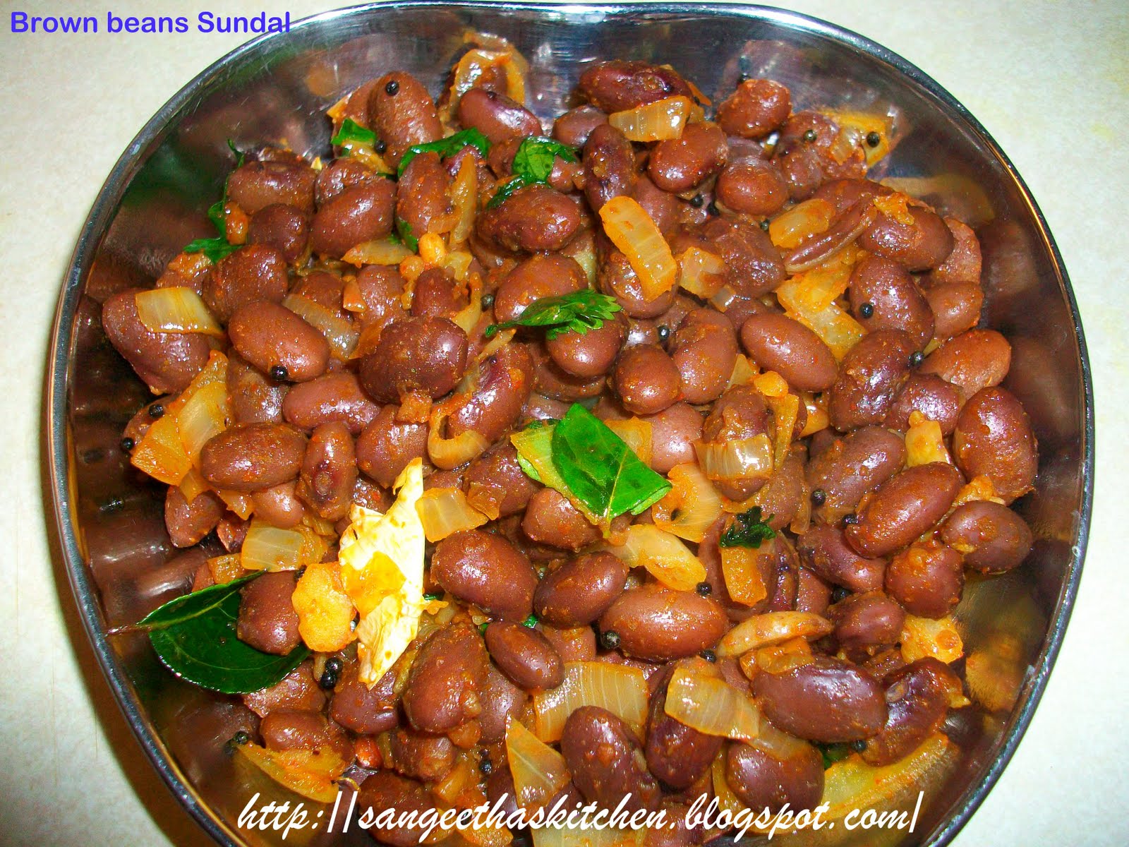 Spicy Treats: Kashmiri Beans Sundal / Brown beans Sundal