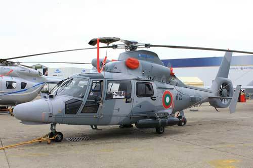 Seputar Militer Indonesia dan Dunia: BEGINILAH CARA HELIKOPTER AS565 ...
