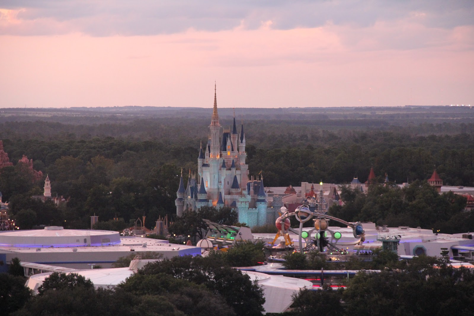 A Little Bolt of Life: High Five - Disney Style!