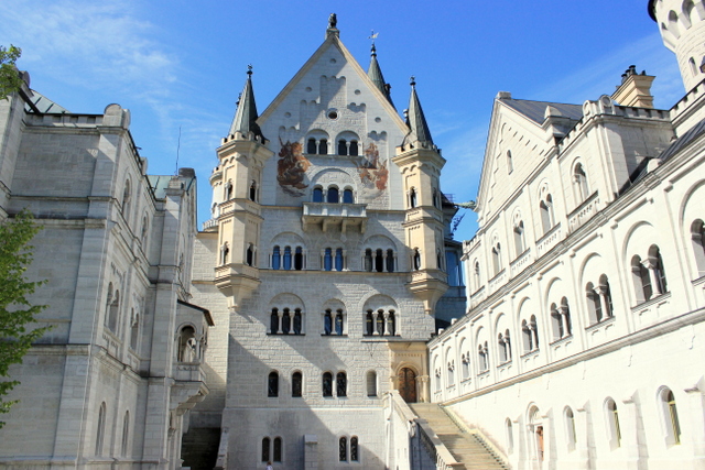 Mode de Lis: Europe, Part 5 · Reichenbach Falls and Neuschwanstein Castle