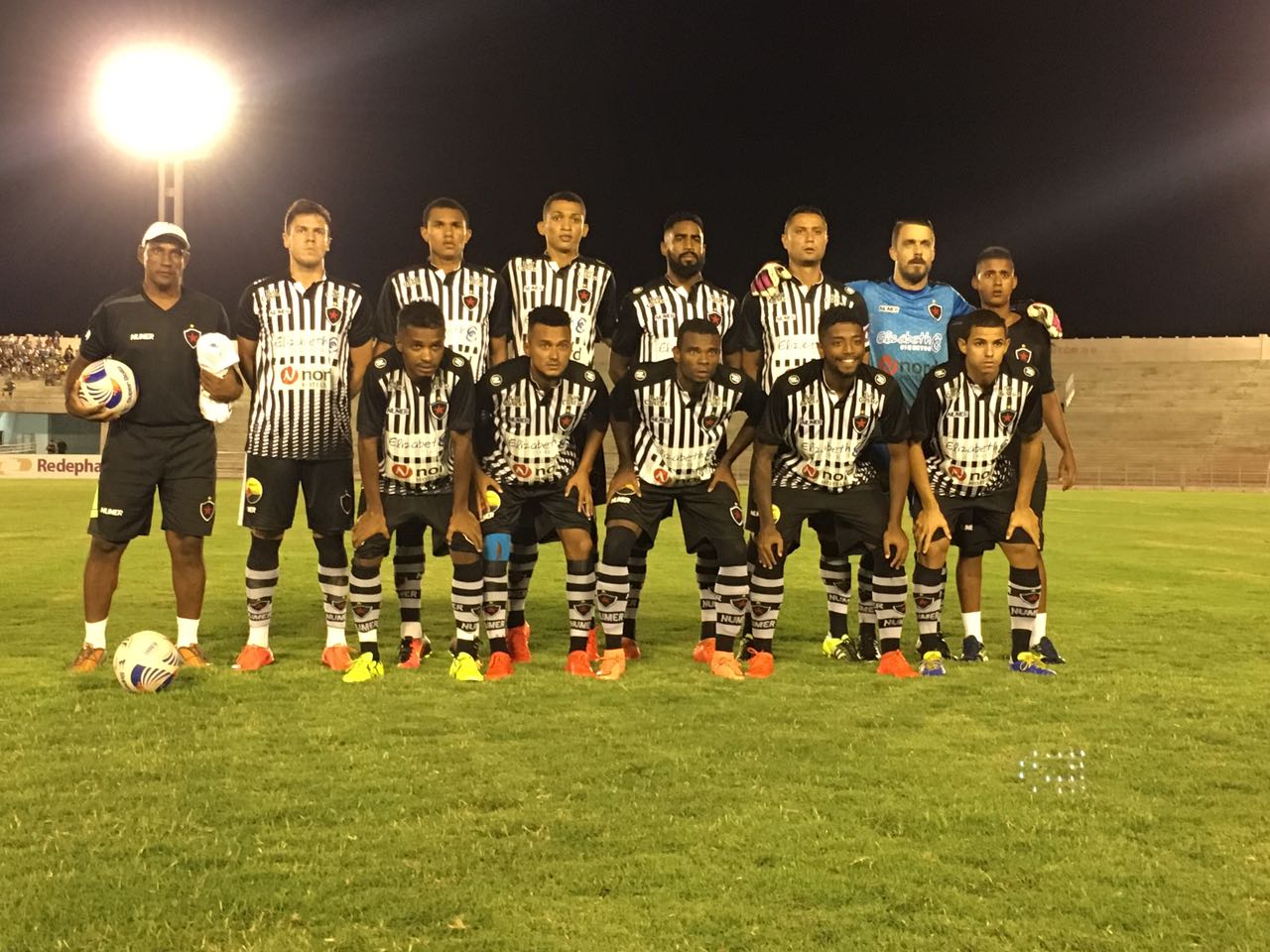 O Botafogo-PB derrota o Treze no Amigão e permanece na liderança ...