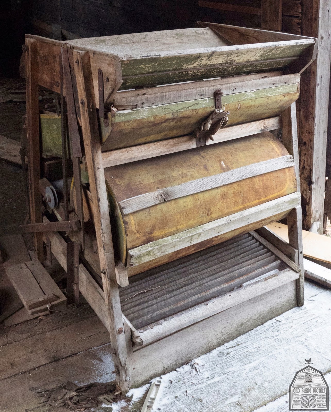 Old Barn Woods: Vintage Fanning Mill