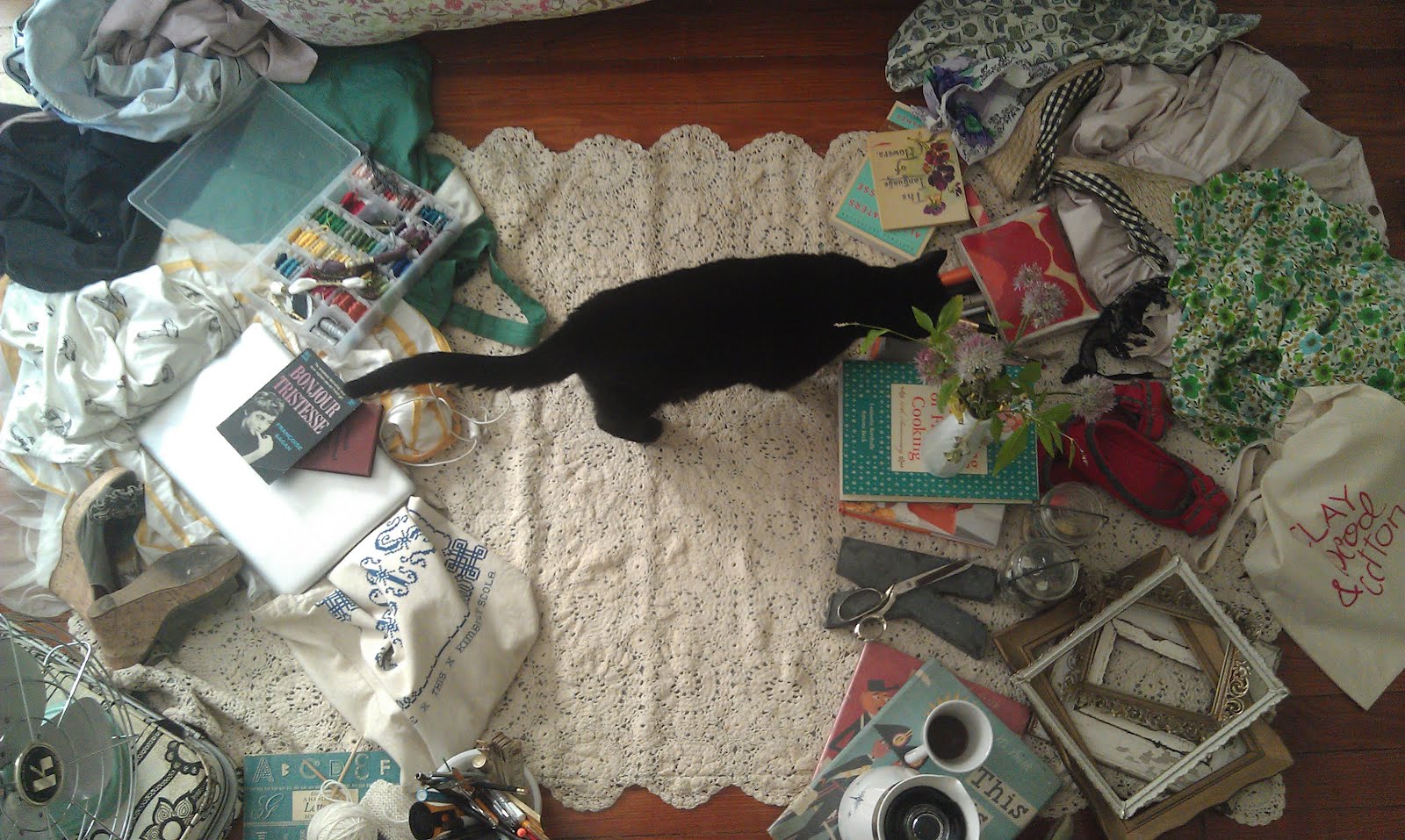 chez sucre chez: do the mess around