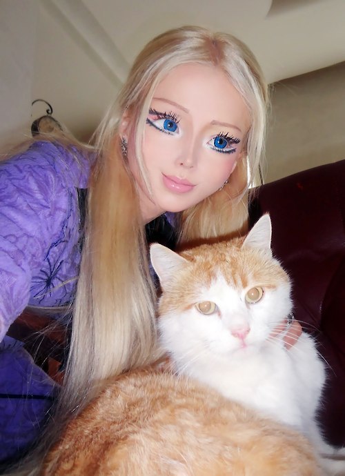 Sociedade de Garota: Barbie humana