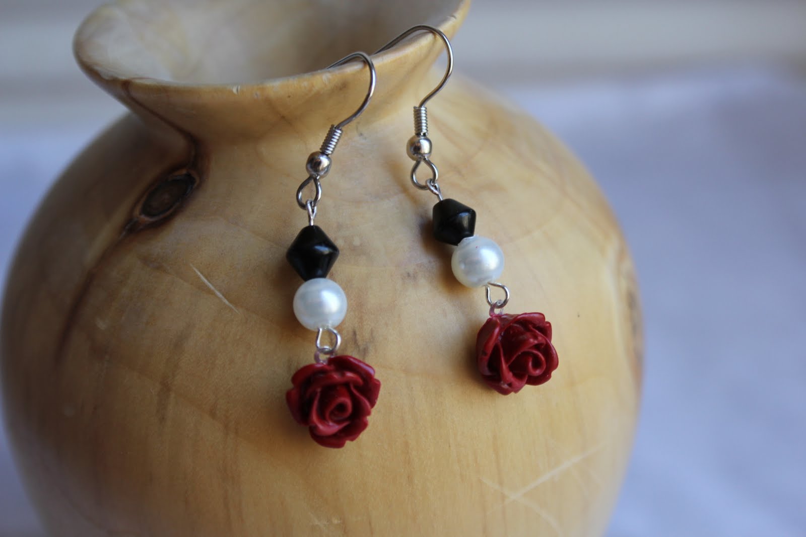 RisC Handmade: Dangle Earrings