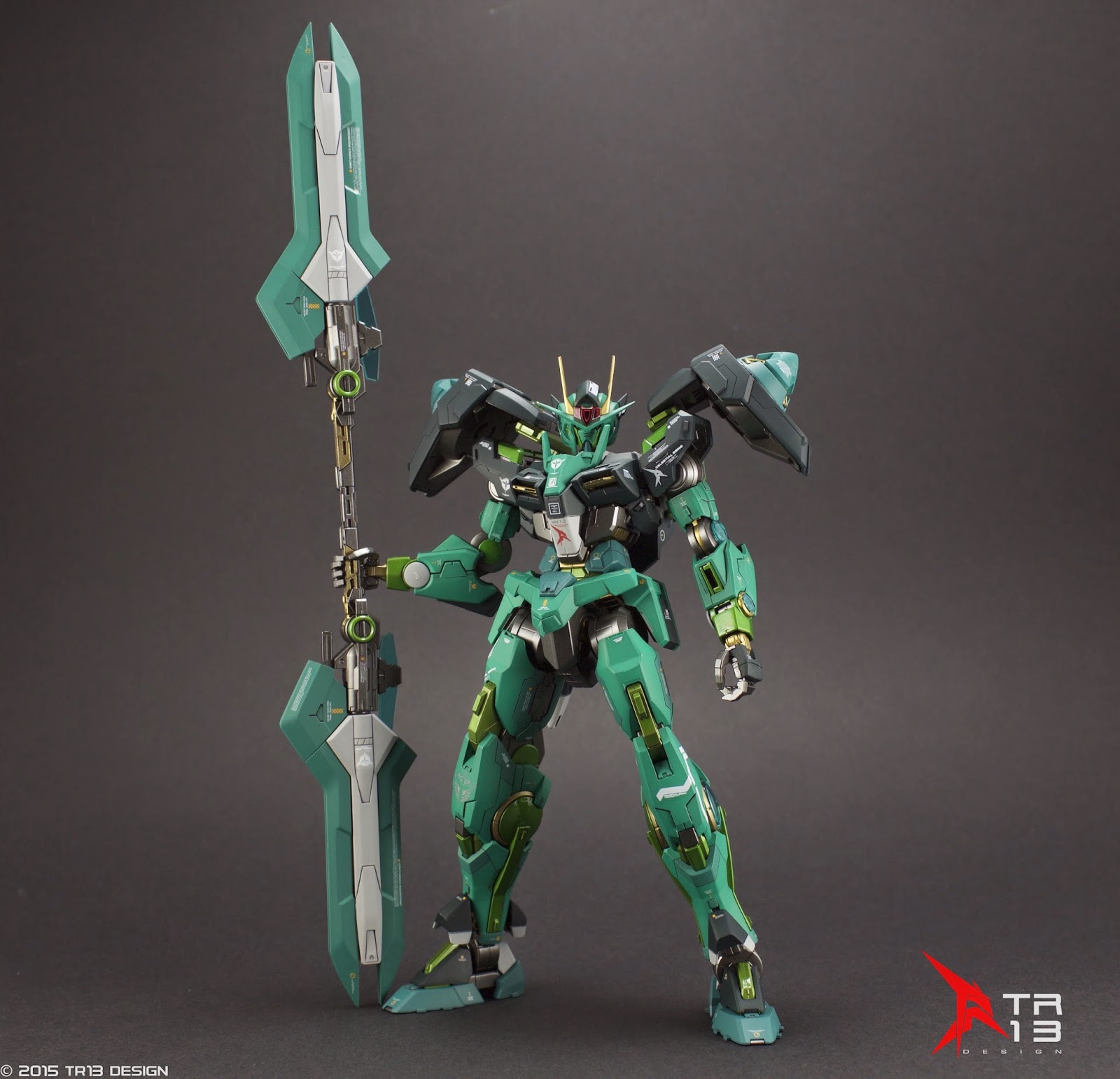 Custom Build: MG 00 Raiser "GN Overdrive"